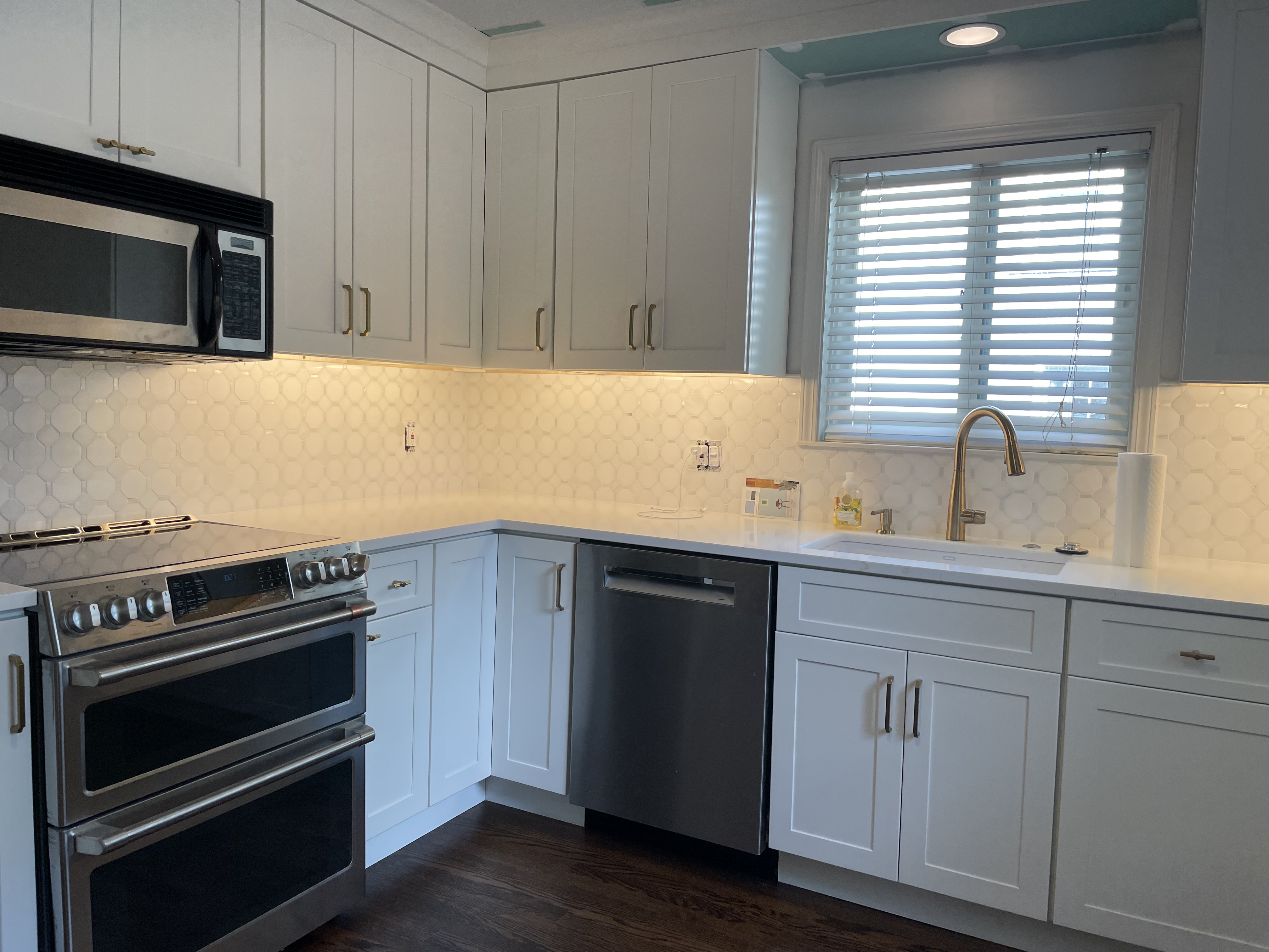 Full Kitchen Renovation – Grosse Pointe, MI - H. J. Oldenkamp